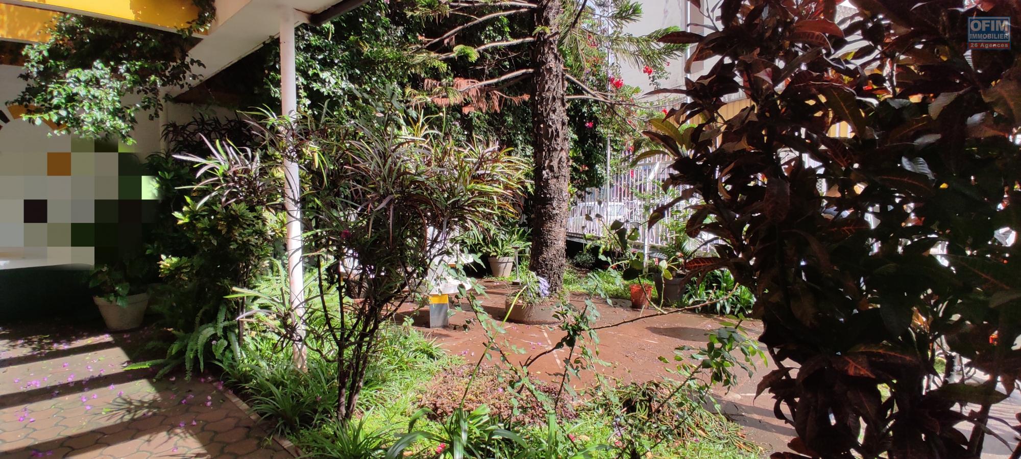Vente - Local commercial - ANTANANARIVO (TANANARIVE) - Vente d'un ...