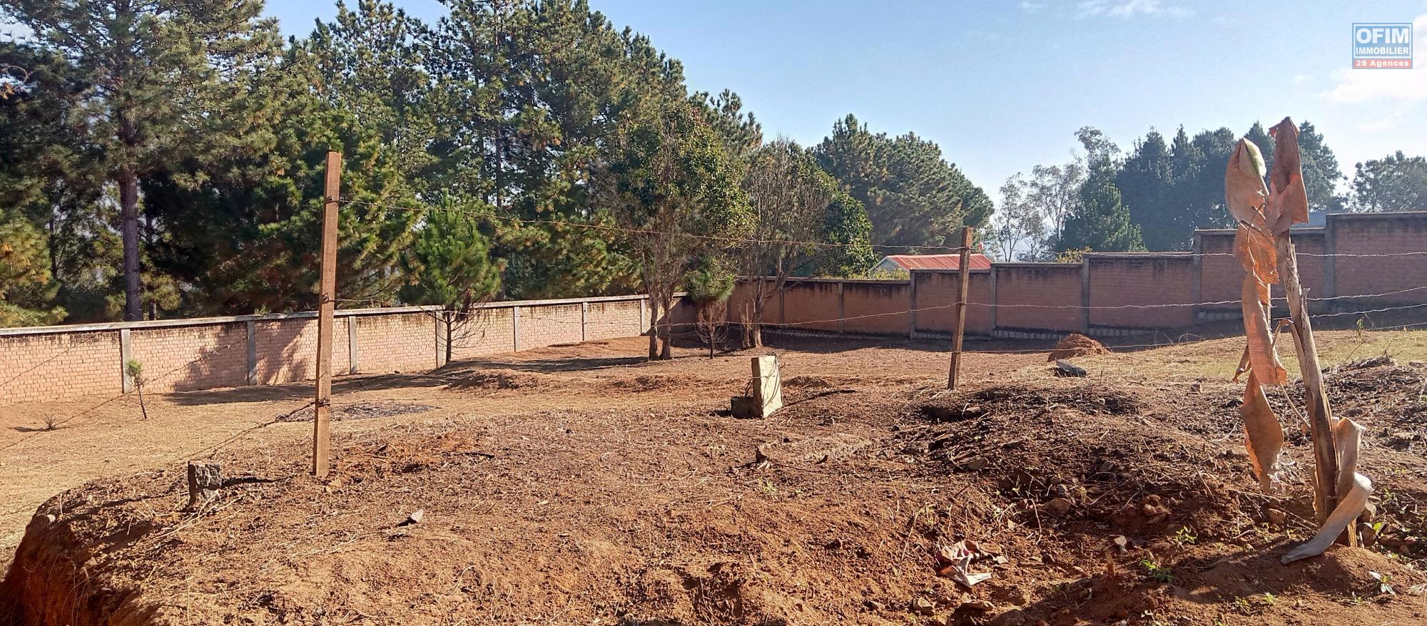 Vente - Terrain - ANTANANARIVO (TANANARIVE) - Beau terrain de 727 m2 dans un lotissement ...