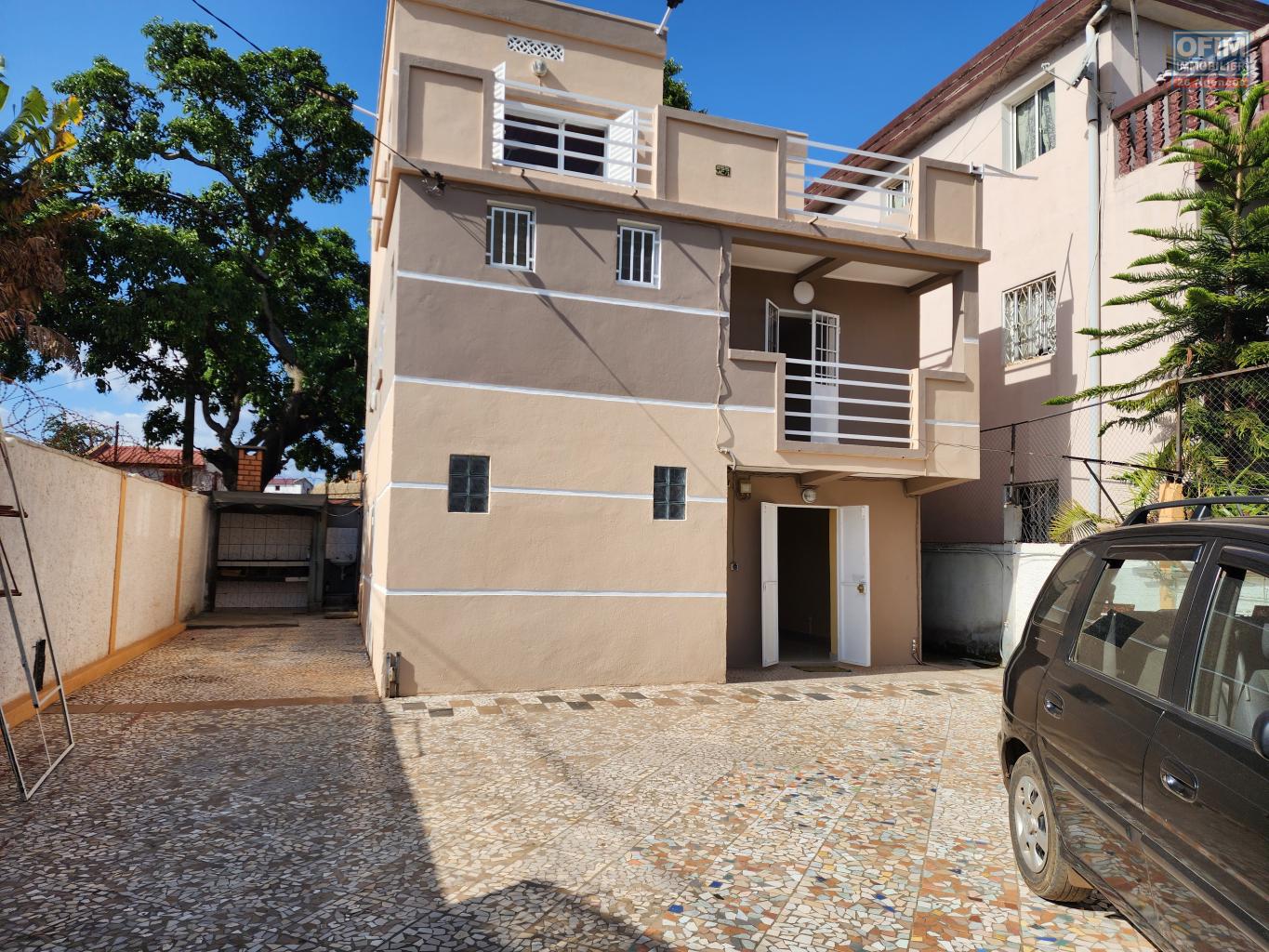 Location - Maison / Villa - ANTANANARIVO (TANANARIVE) - À louer une ...