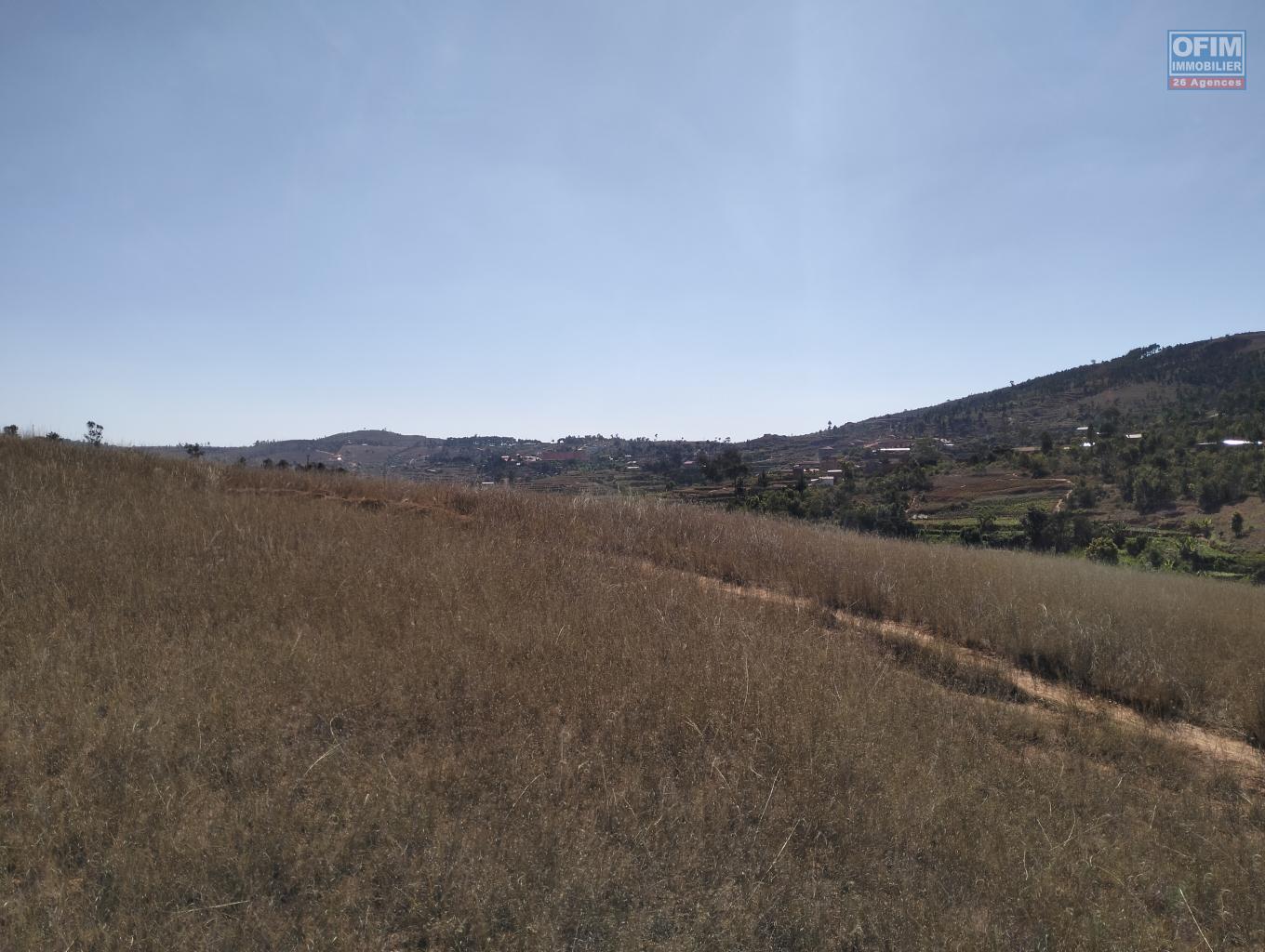 Vente - Terrain - ANTANANARIVO (TANANARIVE) - A vendre un terrain de ...